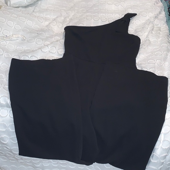 CeCe | Pants & Jumpsuits | One Shoulder Black Jumpsuit | Poshmark